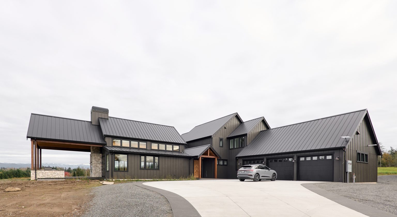 Raven Contemporary Farmhouse – JWR Design